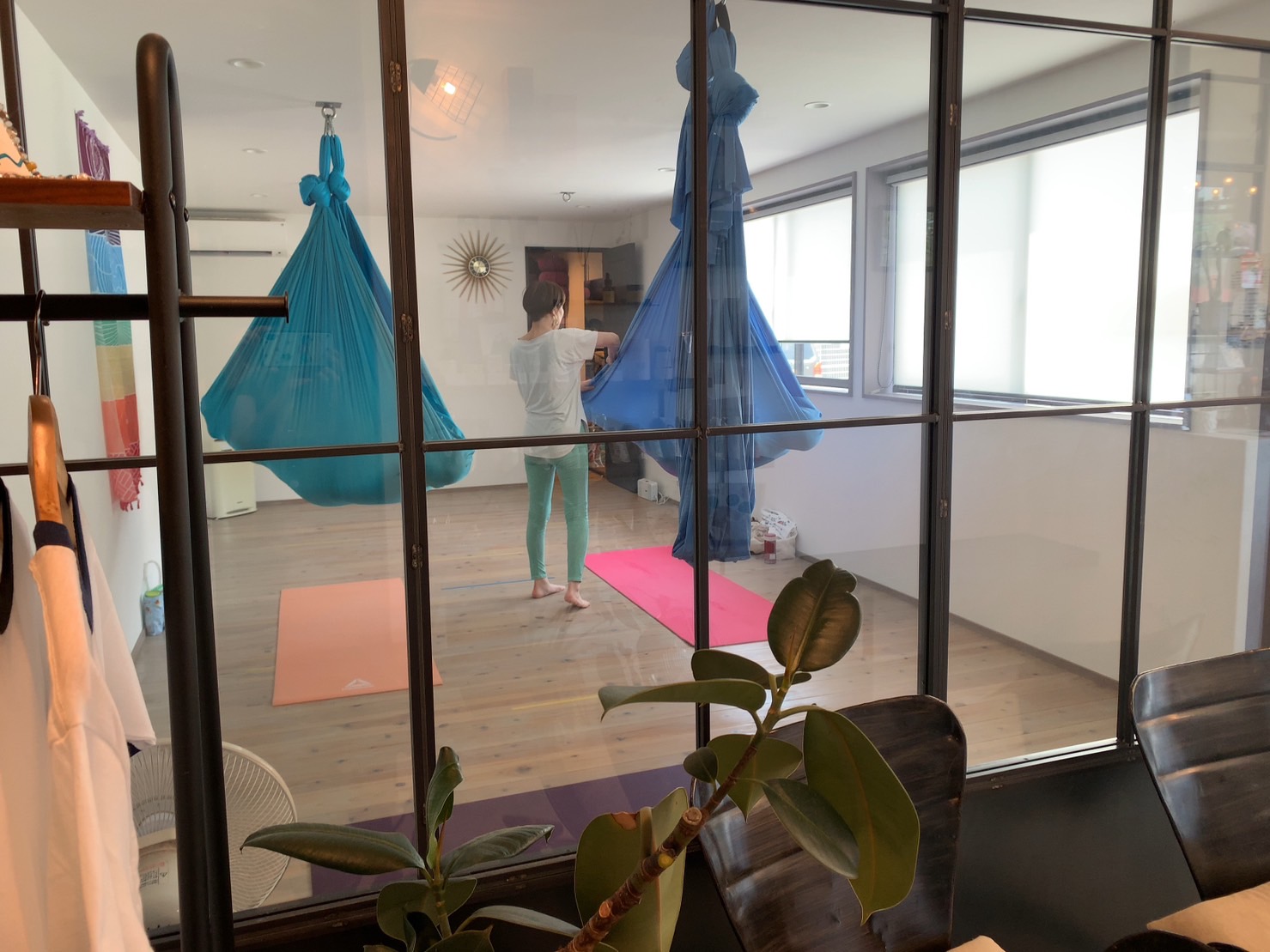 エアリアルヨガクラスが増えます - URU YOGA